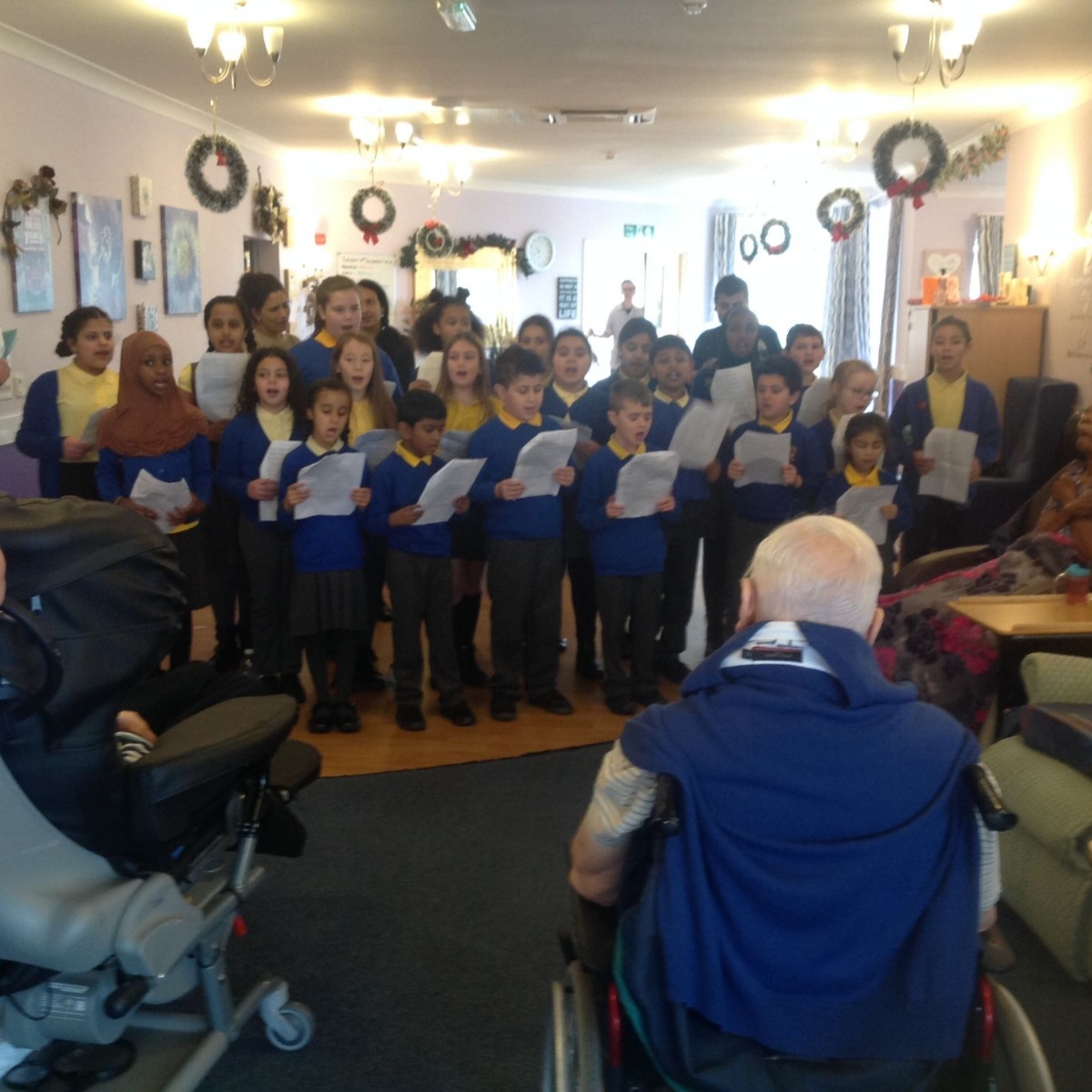 Wexham Court Primary - Oak House Carol Performance